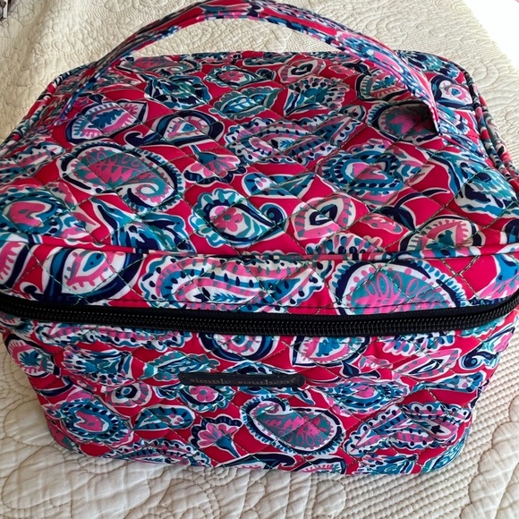 Simply Southern | Bags | Simply Southern Paisley Glam Makeup Bag New ...